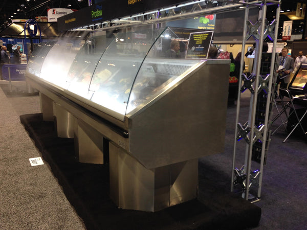 SeafoodCasesOnline.com - FSCN19234 Refrigerated Seafood on Pedestals ...